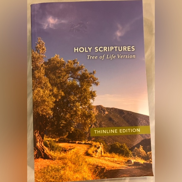 Other | Holy Scriptures Tree Of Life Version Thinline Edition | Poshmark